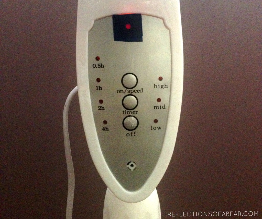 Product Review: Fenici 40cm Fan – Reflections Of A Bear