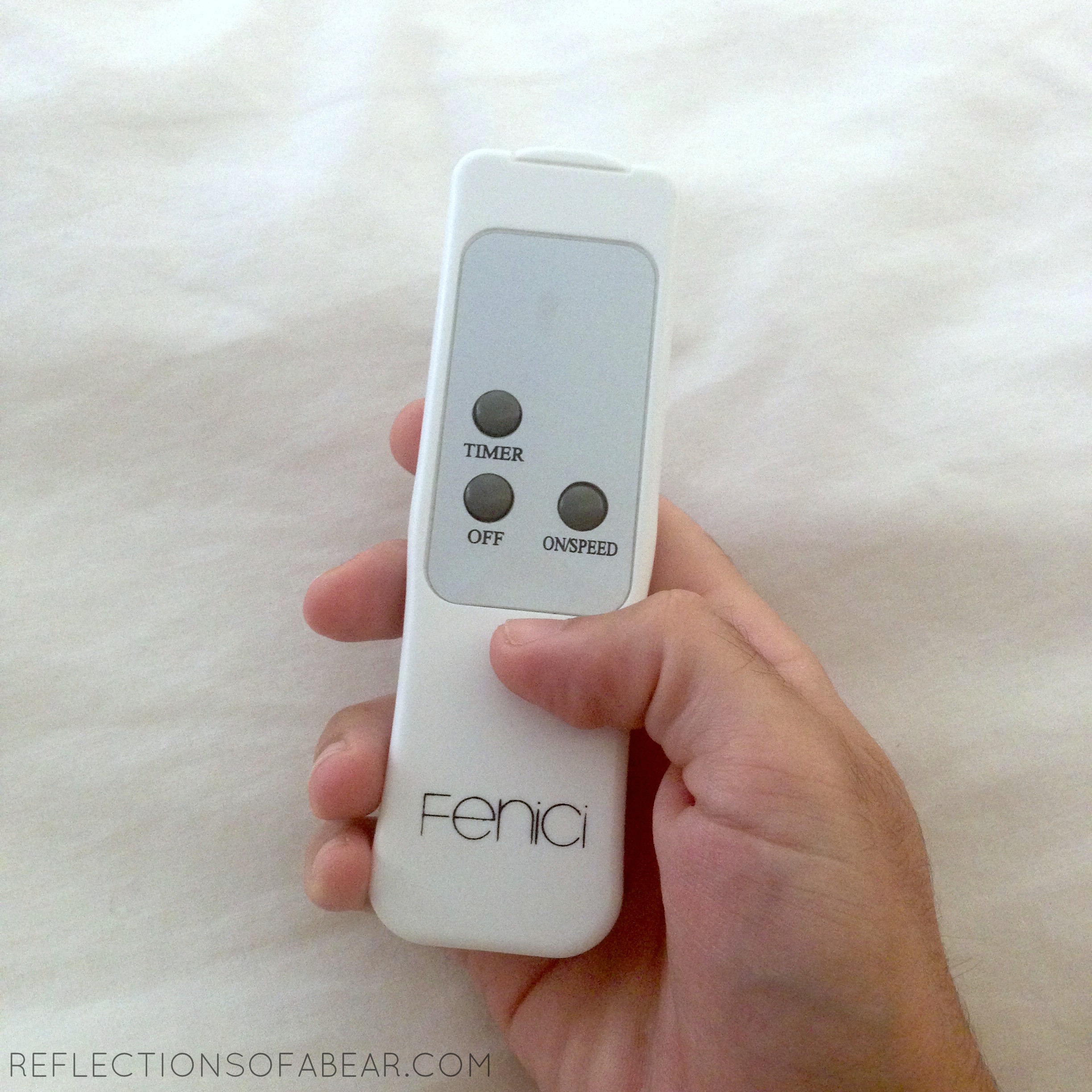 Product Review: Fenici 40cm Fan – Reflections Of A Bear